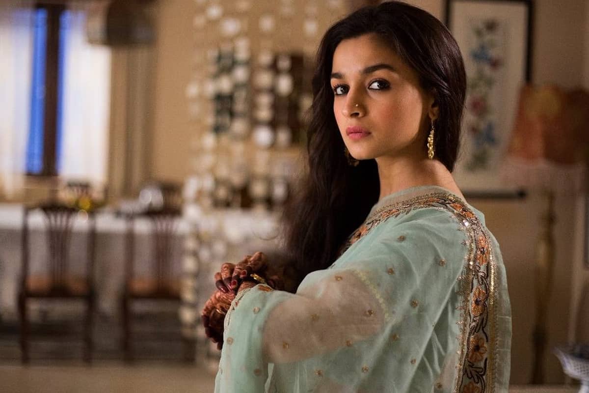 Alia Bhatt to play a jazz singer in 'Love & War'?