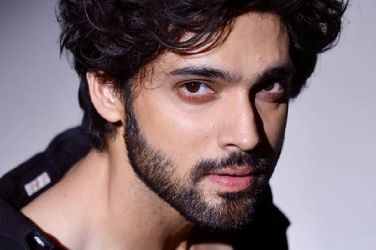 Parth Samthaan to make film debut with 'Humare Baarah'